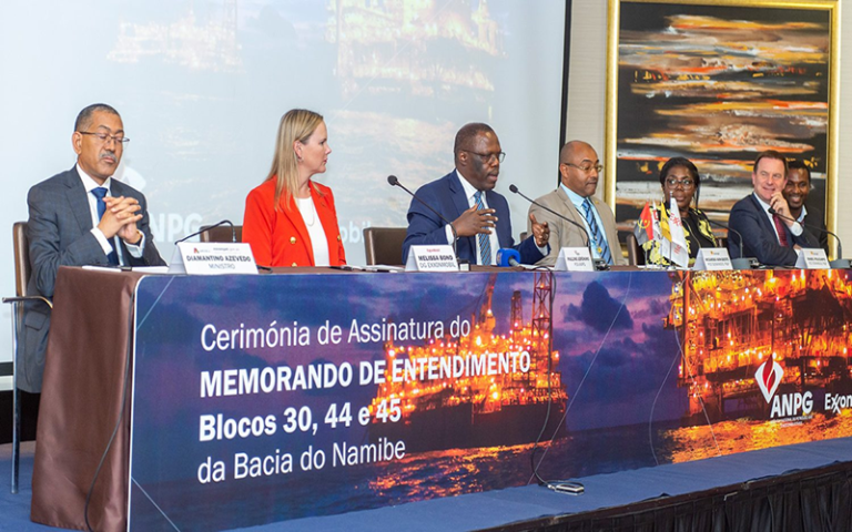 Oil Field Africa Review | Angola, Exxon Mobil Chart Part For Increase ...