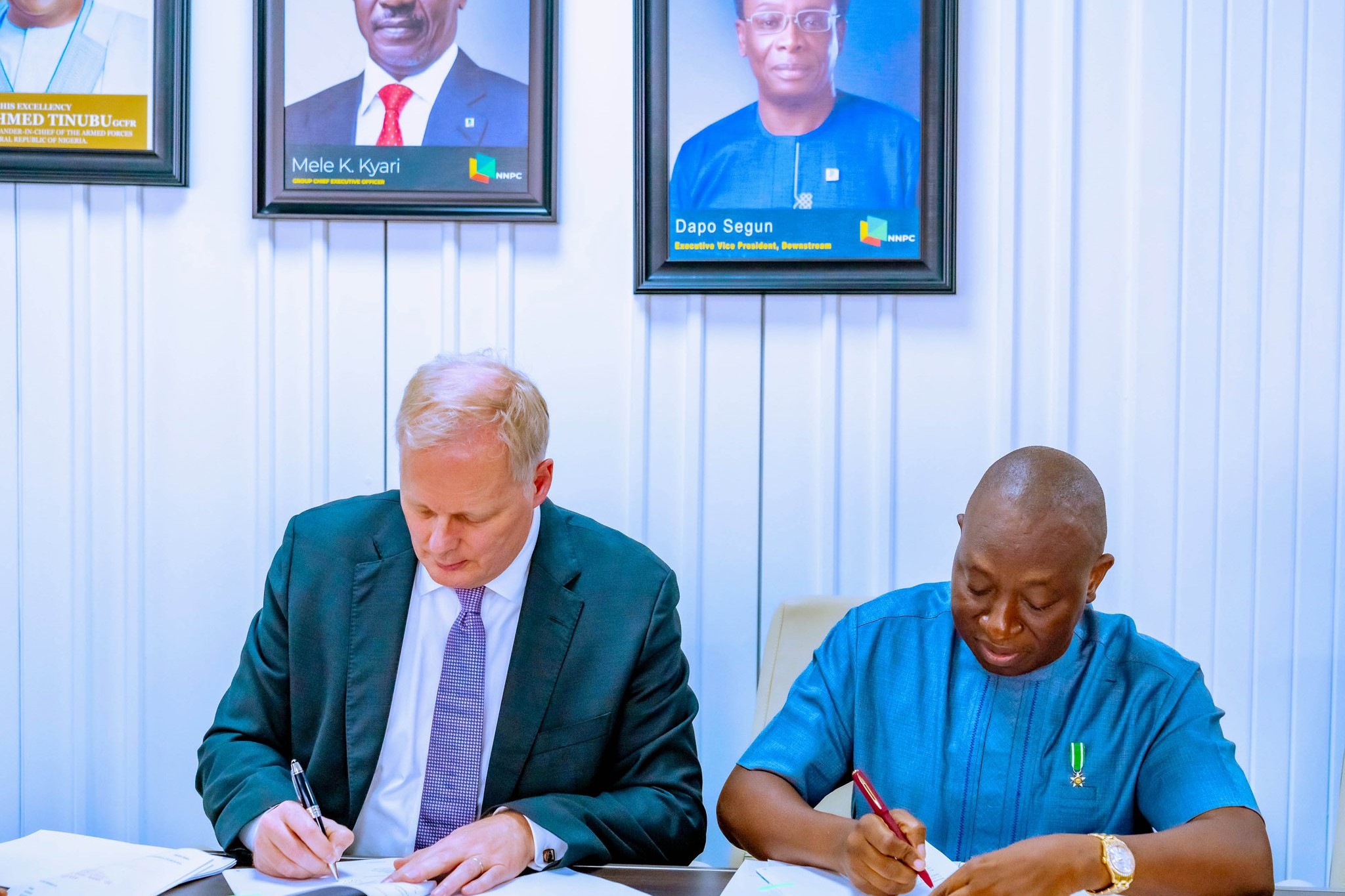 Oil Field Africa Review | NNPC, Azikel Refinery Sign Petroleum Products ...